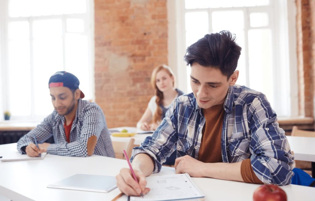 ¿Cómo Estudiar para los Exámenes? | Colegio Del Valle