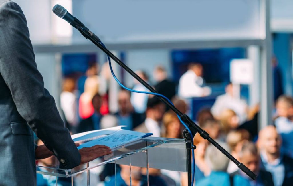 Las Mejores Técnicas de Oratoria | Colegio Del Valle